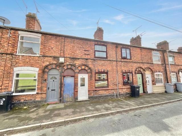 2 bedroom terraced house for sale