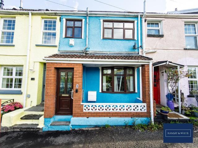 2 bedroom terraced house for sale