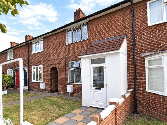 2 bedroom terraced house for sale