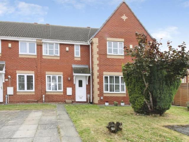 2 bedroom terraced house for sale
