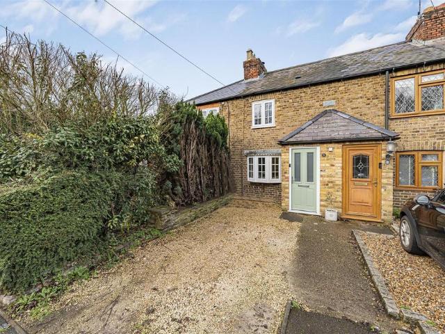 2 bedroom terraced house for sale
