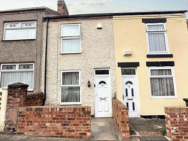 2 bedroom terraced house for sale