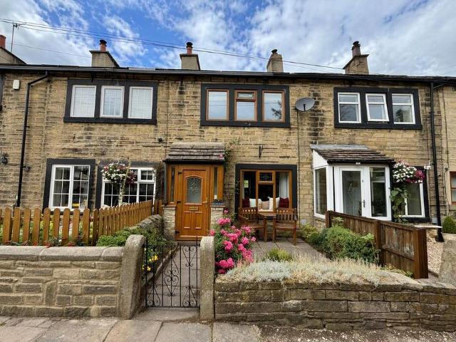 2 bedroom terraced house for sale