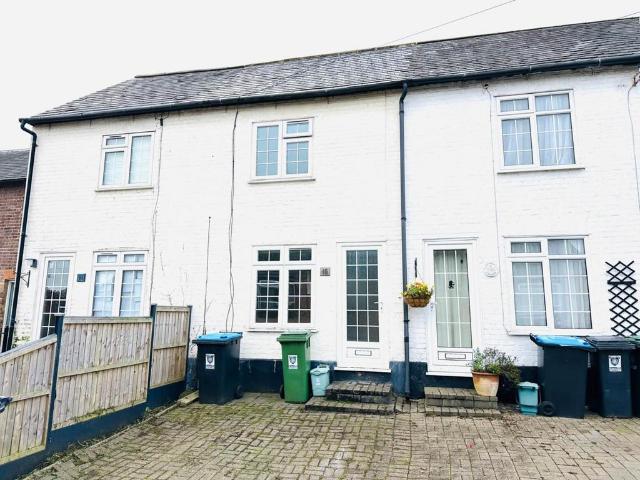 2 bedroom terraced house for sale
