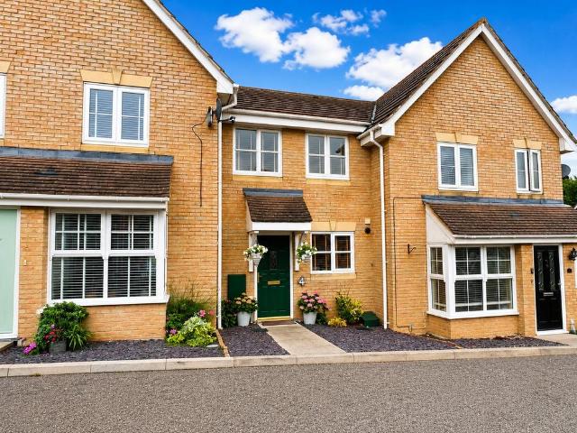 2 bedroom terraced house for sale