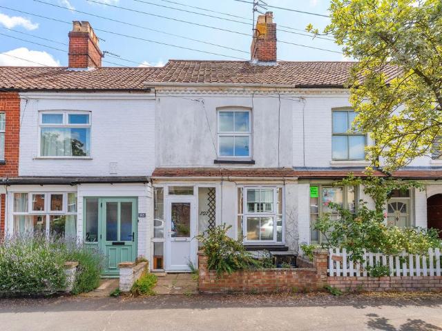 2 bedroom terraced house for sale
