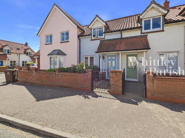 2 bedroom terraced house for sale