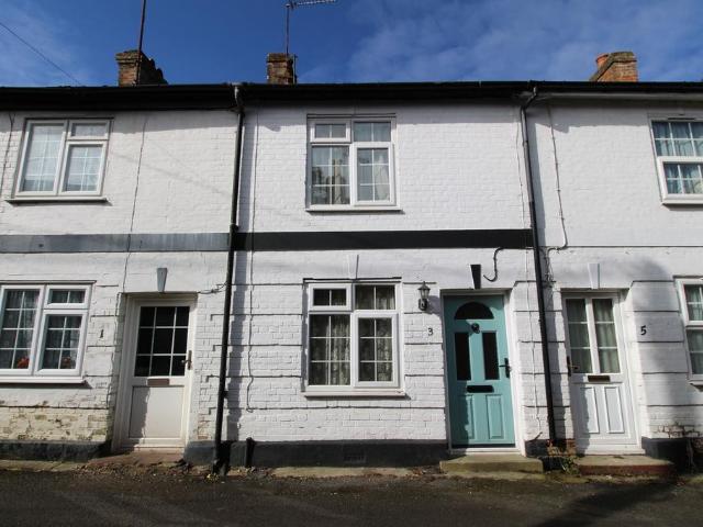 2 bedroom terraced house for sale