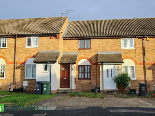 2 bedroom terraced house for sale