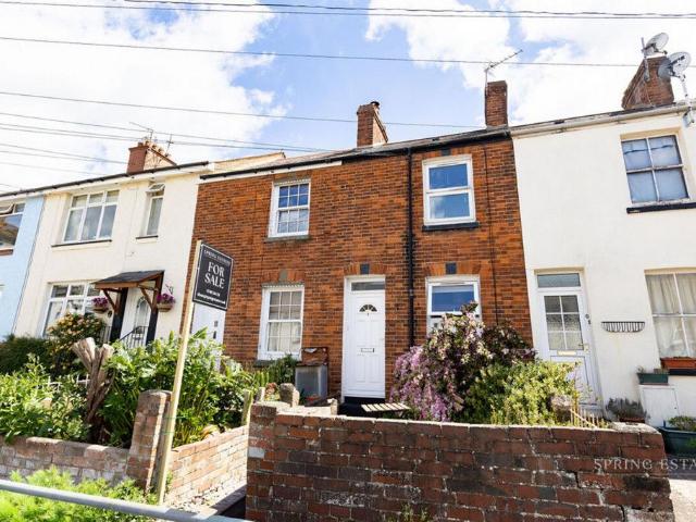 2 bedroom terraced house for sale