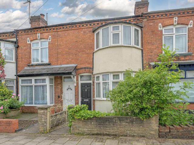 2 bedroom terraced house for sale