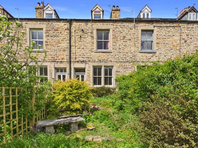 2 bedroom terraced house for sale