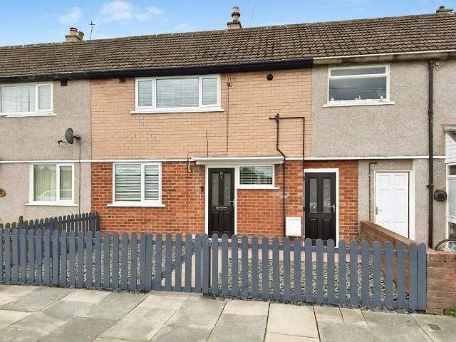 2 bedroom terraced house for sale