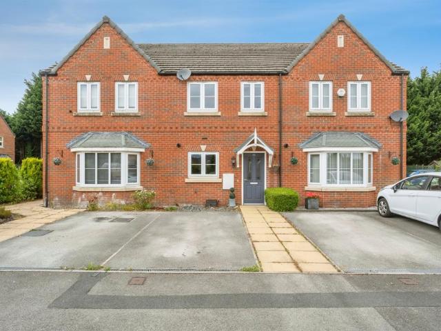 2 bedroom terraced house for sale