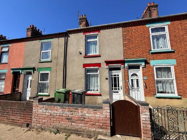 2 bedroom terraced house for sale
