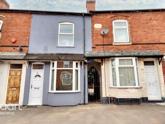 2 bedroom terraced house for sale