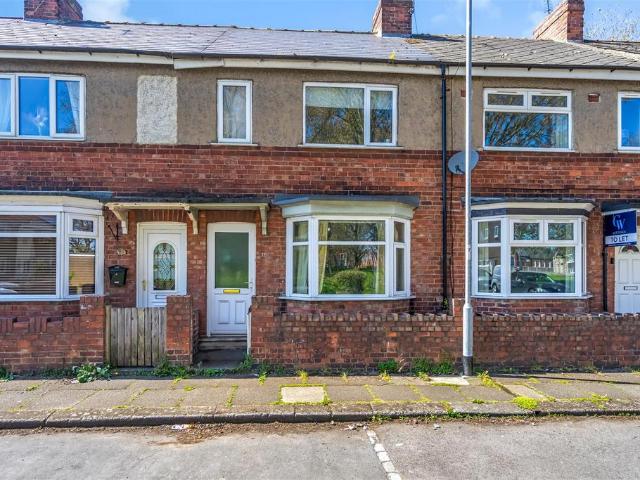 2 bedroom terraced house for sale