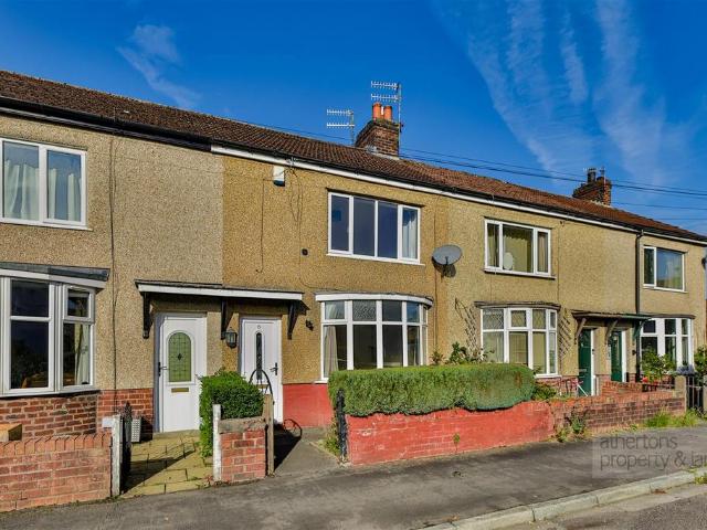 2 bedroom terraced house for sale
