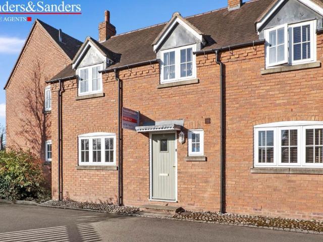 2 bedroom terraced house for sale