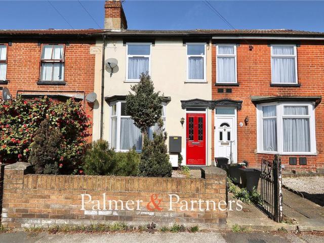 2 bedroom terraced house for sale