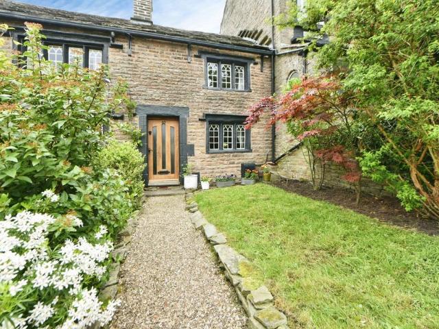 2 bedroom terraced house for sale