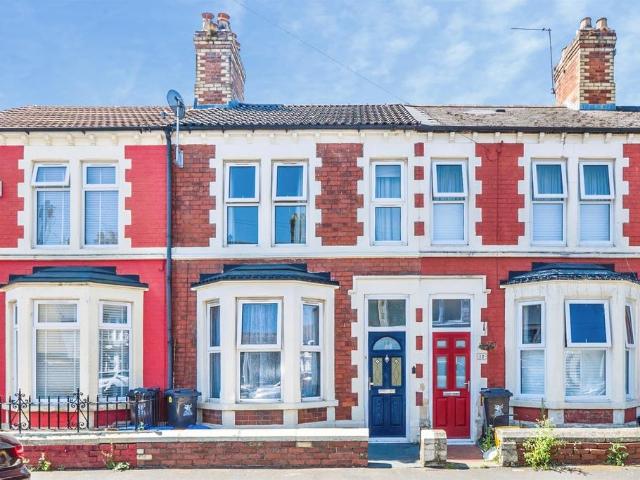 2 bedroom terraced house for sale