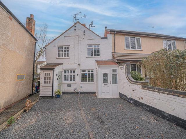 2 bedroom terraced house for sale