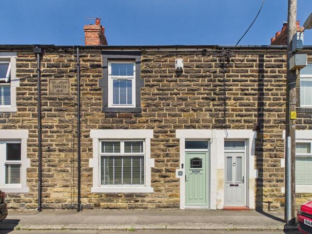 2 bedroom terraced house for sale