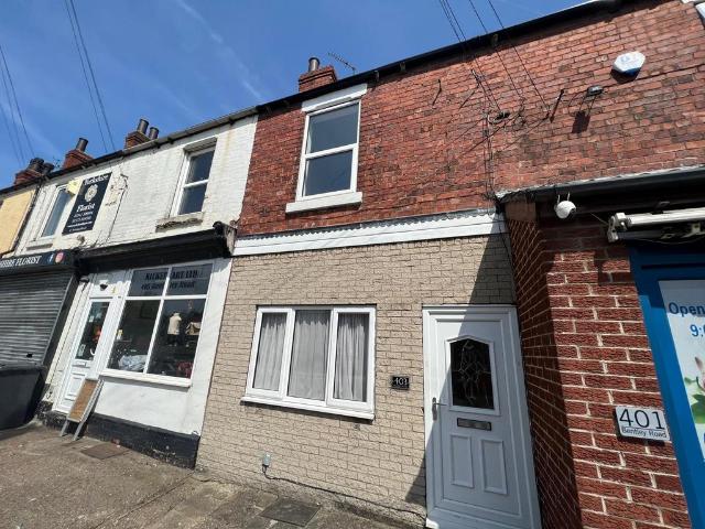 2 bedroom terraced house for sale