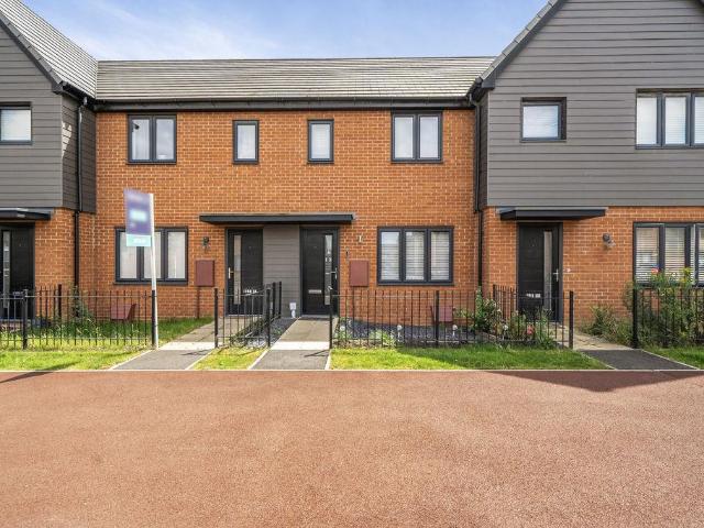 2 bedroom terraced house for sale