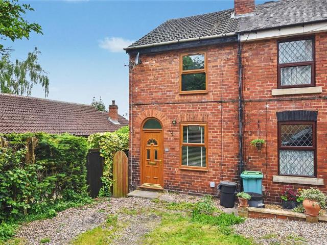2 bedroom terraced house for sale