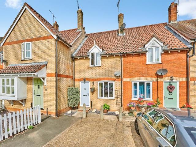 2 bedroom terraced house for sale