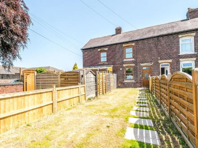 2 bedroom terraced house for sale