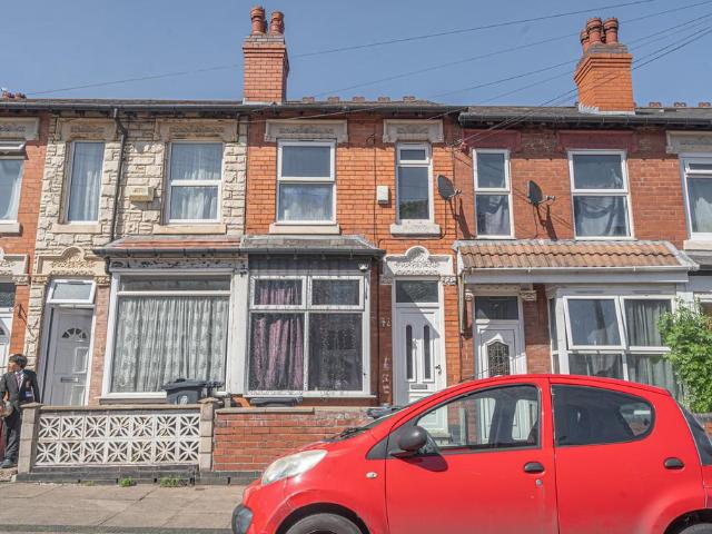 2 bedroom terraced house for sale