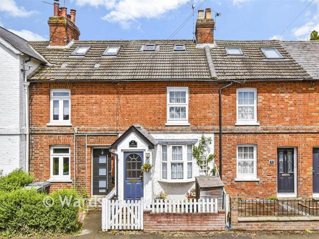 2 bedroom terraced house for sale