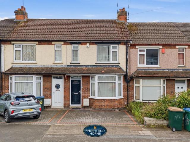 2 bedroom terraced house for sale
