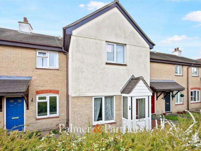 2 bedroom terraced house for sale