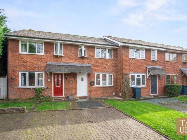 2 bedroom terraced house for sale