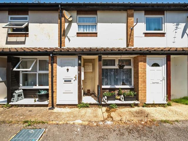 2 bedroom terraced house for sale