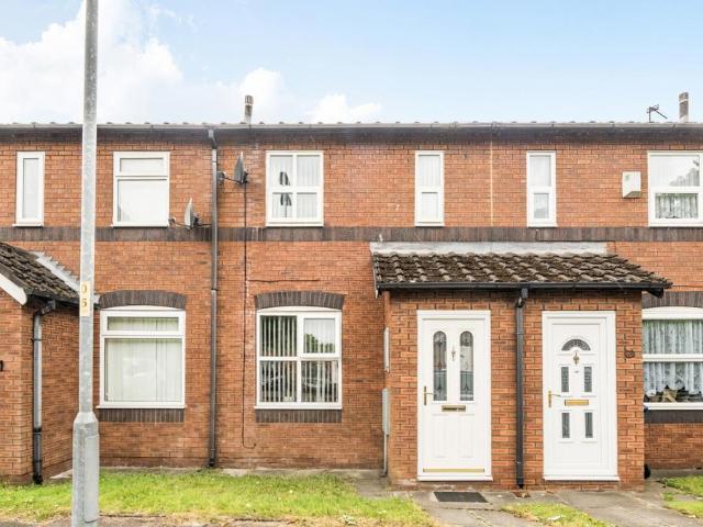 2 bedroom terraced house for sale