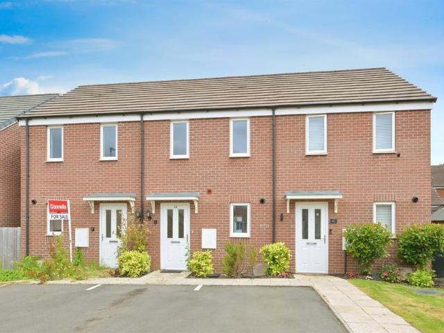 2 bedroom terraced house for sale