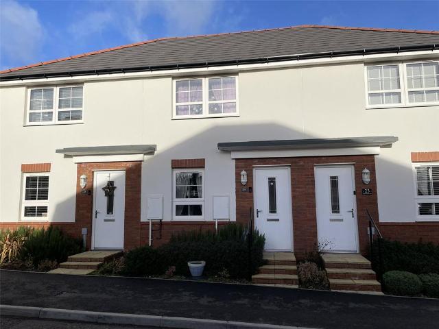2 bedroom terraced house for sale