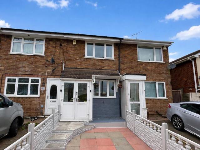 2 bedroom terraced house for sale