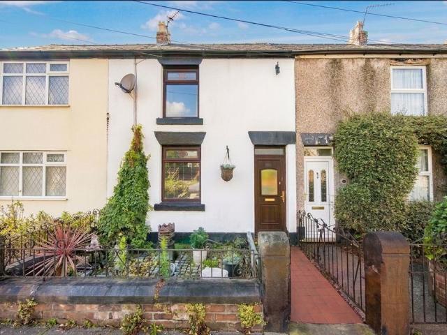 2 bedroom terraced house for sale