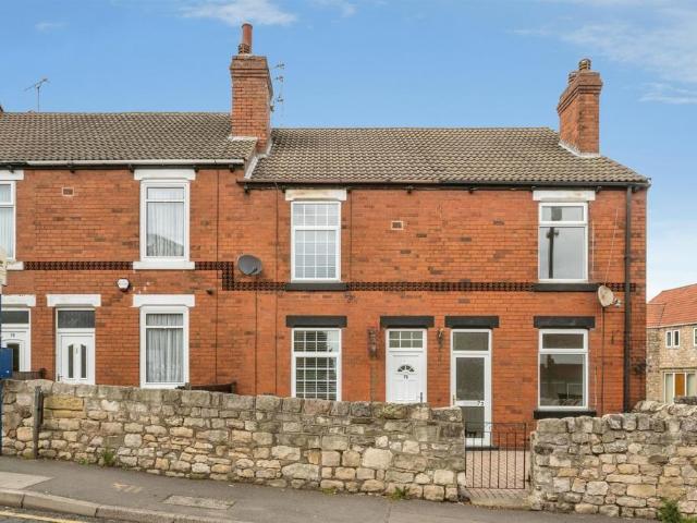2 bedroom terraced house for sale
