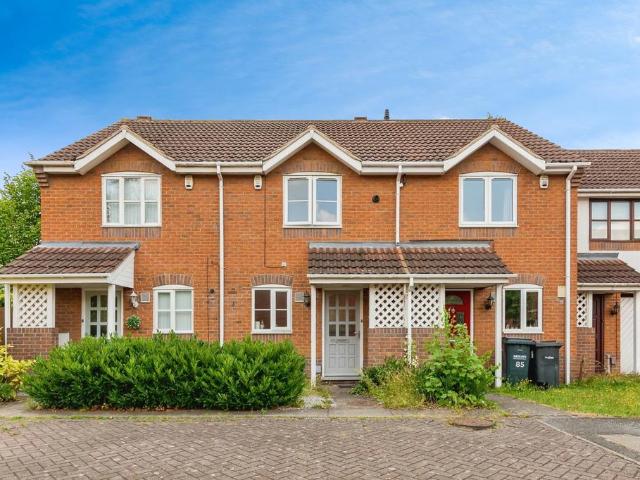 2 bedroom terraced house for sale