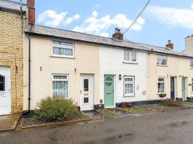 2 bedroom terraced house for sale