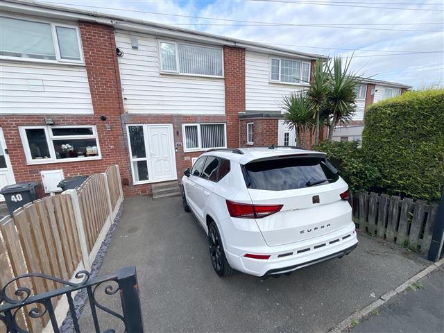 2 bedroom terraced house for sale