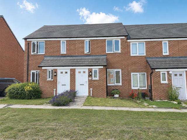 2 bedroom terraced house for sale