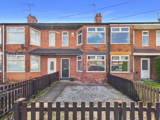 2 bedroom terraced house for sale